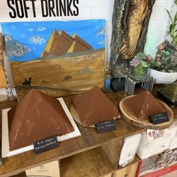 TINY PYRAMID - Updated December 2025 - 3558 Photos & 520 Reviews - 560 ...