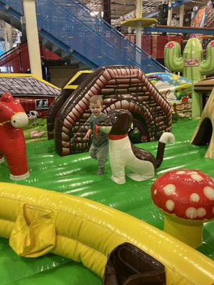 FUNTOPIA NAPERVILLE - Updated July 2025 - 55 Photos & 77 Reviews - 2639 ...
