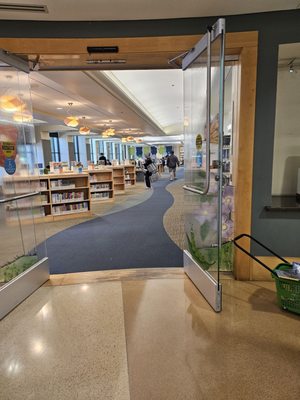 MOUNTAIN VIEW PUBLIC LIBRARY - Updated October 2025 - 163 Photos & 266 ...