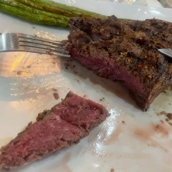 EDGE OF TEXAS STEAKHOUSE & SALOON - Updated January 2026 - 200 Photos ...