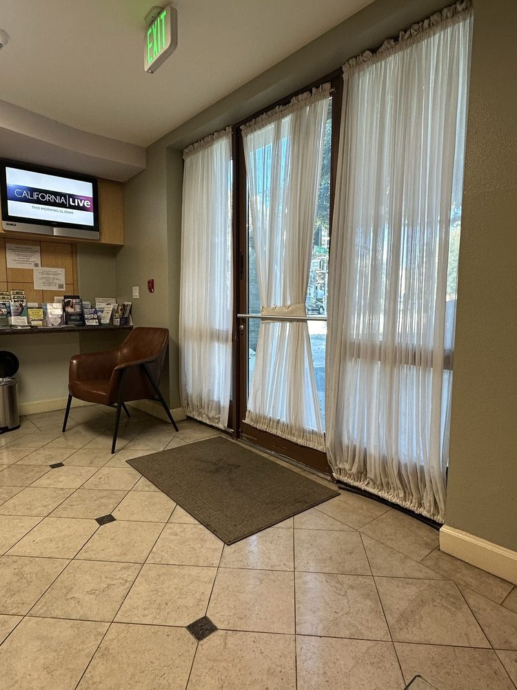 TINA YANG, MD - Updated January 2026 - 44 Reviews - 128 N Oak Knoll Ave ...