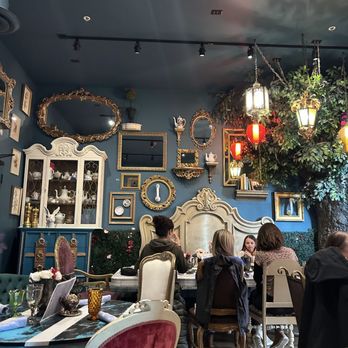 TEN/6 - Updated June 2025 - 455 Photos & 289 Reviews - 1705 N ...