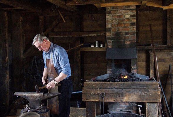 BENJAMIN PATTERSON INN MUSEUM COMPLEX - Updated July 2025 - 11 Photos ...