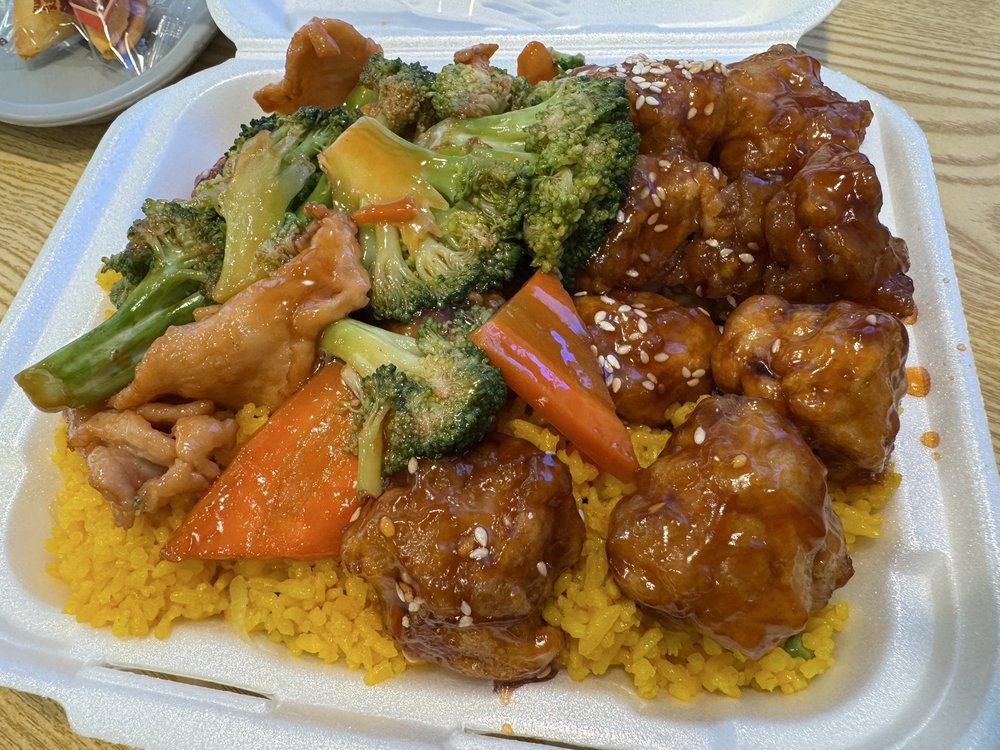 CHINA WOK - Updated October 2025 - 34 Photos & 11 Reviews - 2820 N ...