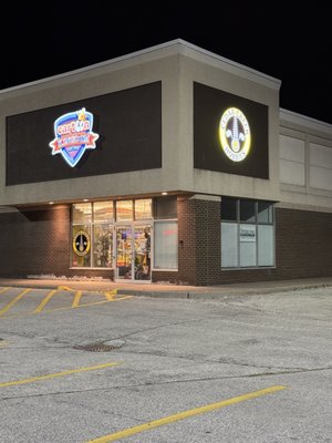 CARTOON KINGDOM - Updated January 2026 - 3160 Dougall Avenue, Windsor ...