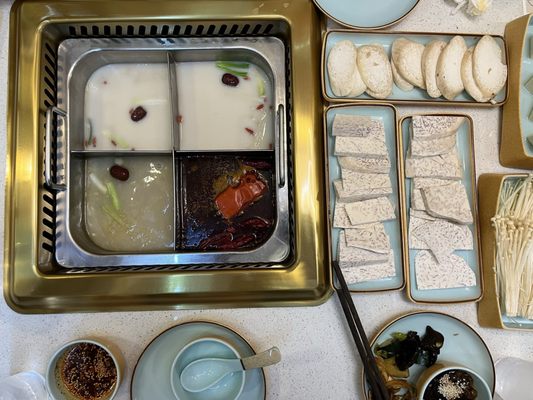 SEVENTEEN HOT POT - Updated December 2024 - 256 Photos & 73 Reviews ...