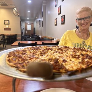NEIGHBORHOOD PIZZA CAFE - 43 Photos & 93 Reviews - 3550 N Glenstone Ave ...