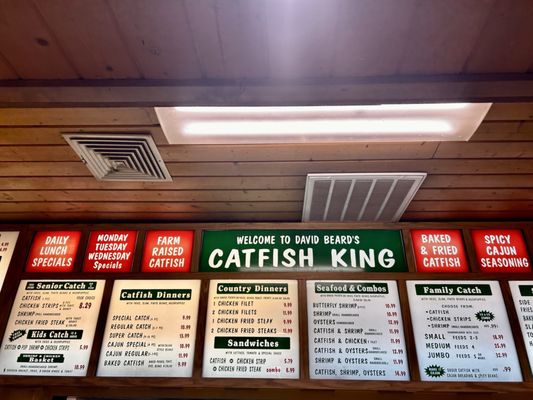 CATFISH KING RESTAURANT OF PARIS - Updated December 2025 - 31 Photos ...