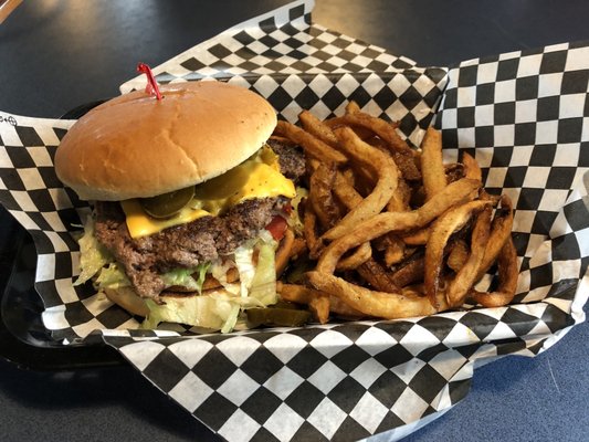 JIMMY’S BURGERS - Updated July 2024 - 111 Photos & 129 Reviews - 713 E ...