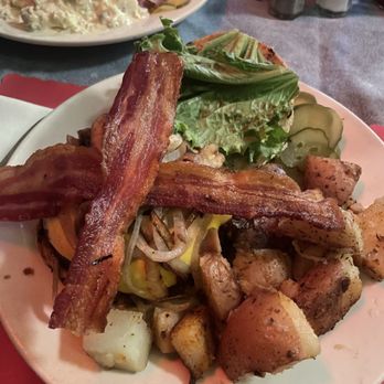 Tessaro’s - Cheap - Steakhouses - Updated June 2025 - 262 Photos - 568 ...