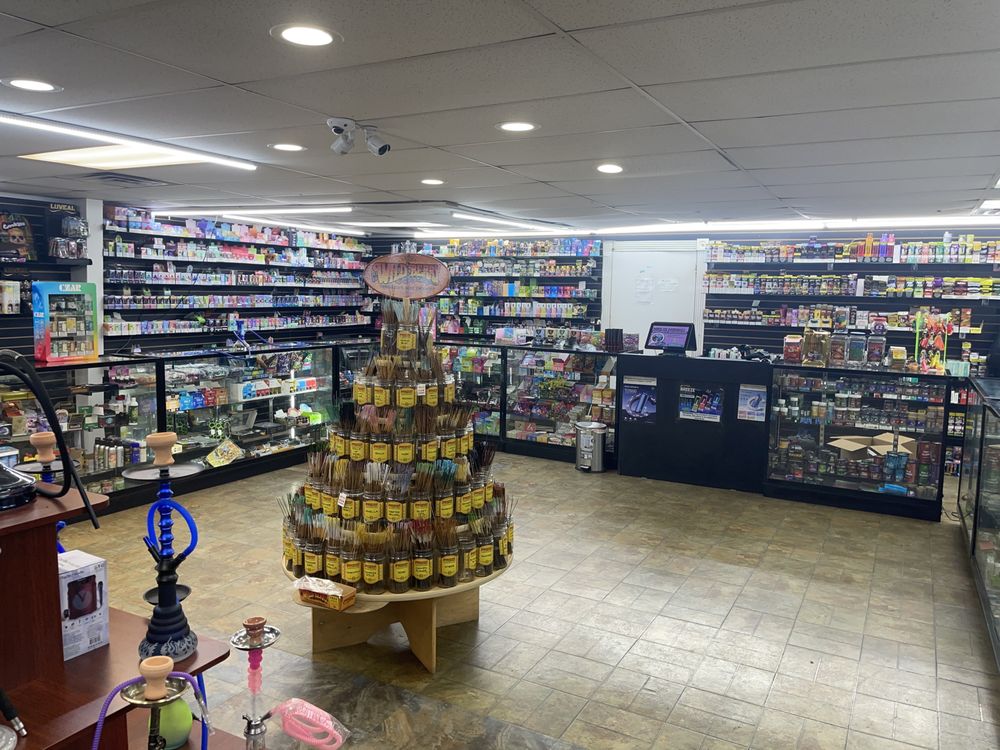 SMOKE SCENE - Updated October 2024 - 5066 US-80, Morton, Mississippi ...