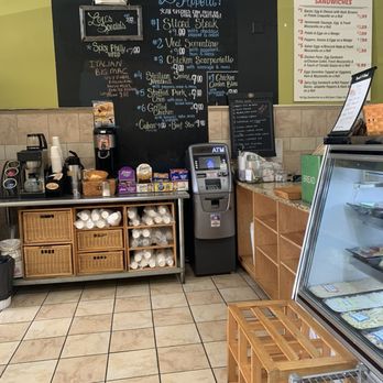 LOU’S DELI - Updated December 2025 - 42 Photos & 84 Reviews - 39B Mill ...