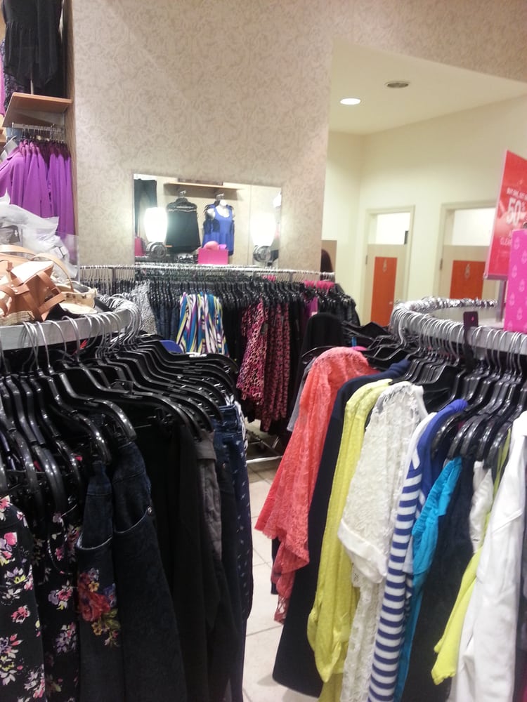TORRID - Updated October 2025 - 14 Reviews - 1750 Deptford Center Rd ...