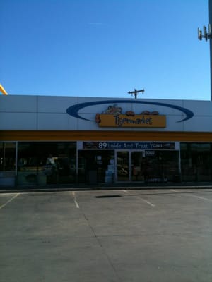 EXXON TIGERMARKET - Updated May 2025 - 6002 S Pan Am Expy, San Antonio ...