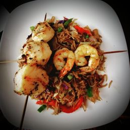 LUNA’S RESTAURANT - 61 Photos & 94 Reviews - Lounges - 200 Main St SW ...