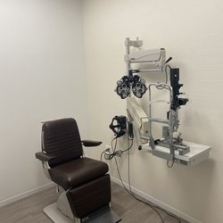 NVISION EYE CENTERS - NEWPORT BEACH - 82 Photos & 700 Reviews - 4220 ...