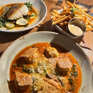 THE MARY LANE - 91 Photos & 40 Reviews - 99 Bank St, New York, NY ...