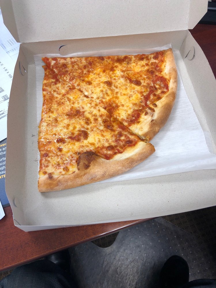 SPASSO’S PIZZERIA - 31 Photos & 84 Reviews - 51 W Hoffman Ave ...