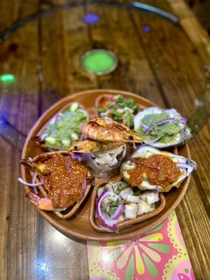 EL REFU - Updated October 2025 - 122 Photos & 93 Reviews - 17111 ...