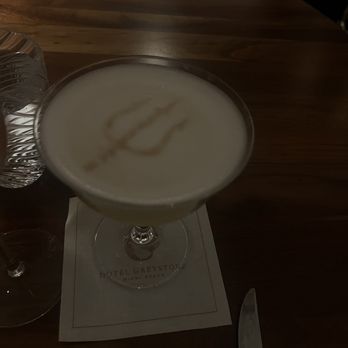 SÉRÊVÈNE - Updated June 2024 - 311 Photos & 108 Reviews - 1920 Collins ...