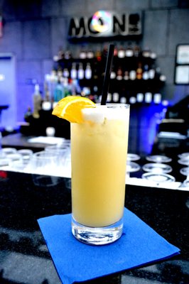 MOON BAR ROOFTOP - 80 Photos & 41 Reviews - 137-72 Northern Blvd ...