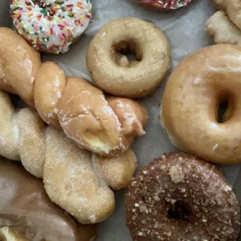 LA VERNE MISS DONUT AND BAGEL - Updated July 2025 - 154 Photos & 119 ...