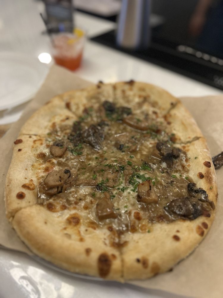 PINZ BOWLING KITCHEN + BAR - Updated September 2024 - 268 Photos & 759 ...