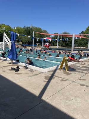 BARTHOLOMEW MUNICIPAL POOL - Updated July 2024 - 37 Photos & 43 Reviews ...