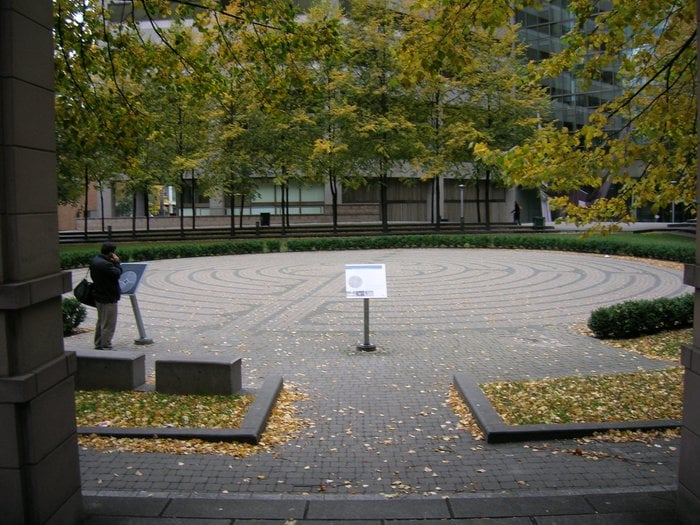 TORONTO PUBLIC LABYRINTH - 1 Trinity Square Park, Toronto, Ontario ...