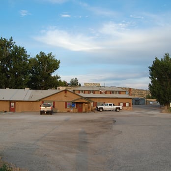 TRIANGLE INN - Updated December 2025 - 26 Photos & 23 Reviews - 8770 N ...