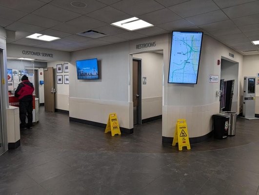 PREFLIGHT AIRPORT PARKING - Updated December 2025 - 161 Photos & 520 ...