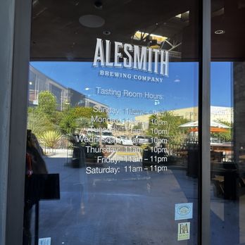 ALESMITH BREWING COMPANY - Updated March 2025 - 1222 Photos & 588 ...