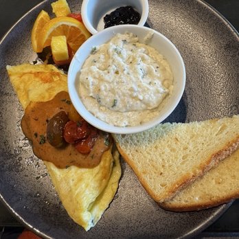 OREATHA’S AT THE POINT - Updated July 2025 - 309 Photos & 120 Reviews ...