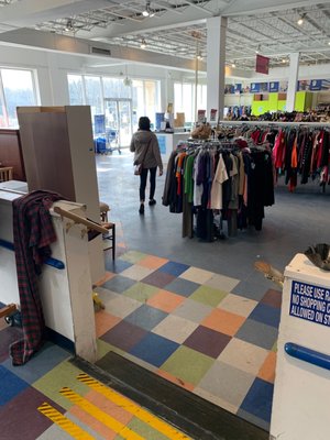 GOODWILL RETAIL STORE AND DONATION CENTER - Updated December 2024 - 25 ...