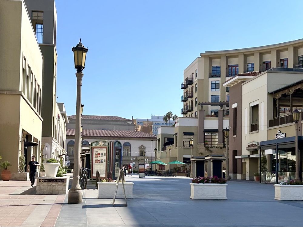 THE PASEO - Updated December 2025 - 315 Photos & 247 Reviews - 300 East ...