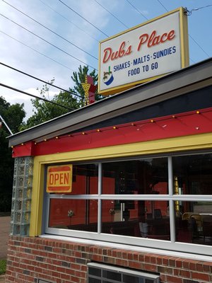 DUB’S PLACE - Updated July 2024 - 85 Photos & 150 Reviews - 4408 Dayton ...