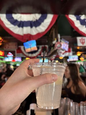 SLUGGERS WORLD CLASS SPORTS BAR - Updated July 2024 - 195 Photos & 556 ...