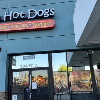 FAB HOT DOGS - Updated March 2025 - 1032 Photos & 1268 Reviews - 19417 ...