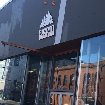 SUMMIT EVERETT - Updated January 2026 - 20 Photos & 22 Reviews - 2900 Grand Ave, Everett ...