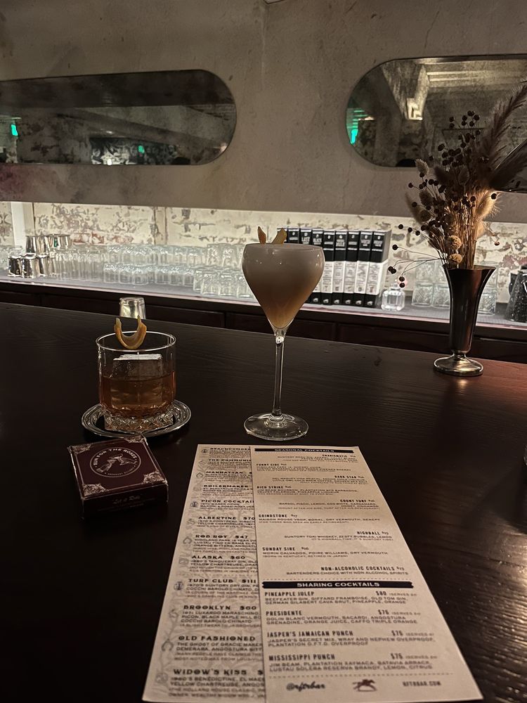 RUN FOR THE ROSES - Updated December 2025 - 194 Photos & 96 Reviews ...