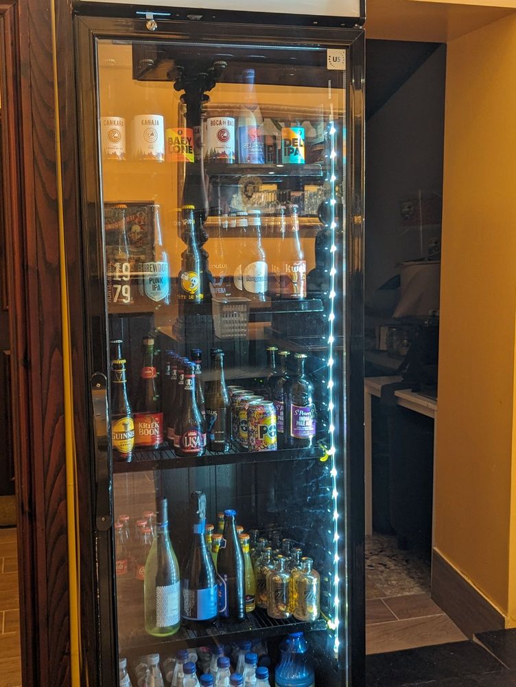 BEER PLANET - Updated April 2024 - Granviale Santa Maria Elisabetta 49, Lido, Venezia, Italy ...