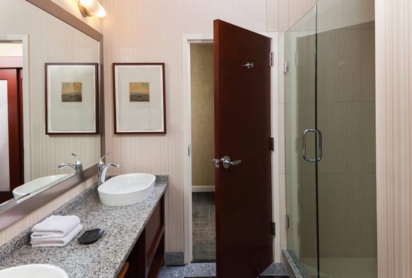 SHERATON KANSAS CITY HOTEL AT CROWN CENTER - Updated May 2026 - 260 ...