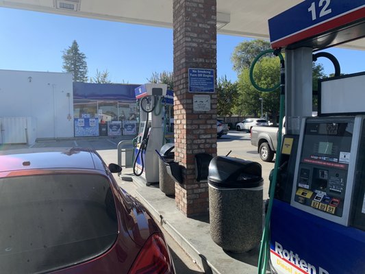 ROTTEN ROBBIE - Updated October 2025 - 16 Photos & 26 Reviews - 370 E ...