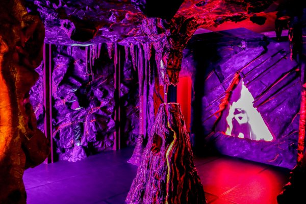 INTER - Updated December 2025 - 189 Photos & 112 Reviews - 415 Broadway ...