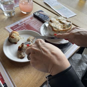 FREEDOM BROTHERS PIZZERIA & ALEHOUSE - Updated October 2025 - 104 ...