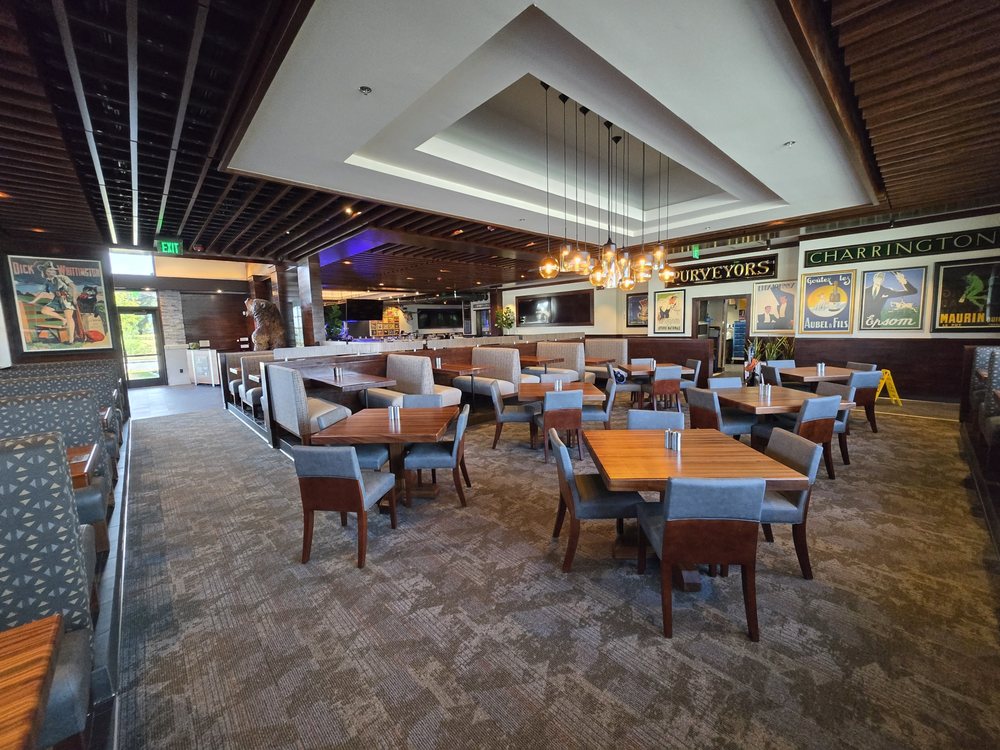 FIVE FOUR RESTAURANT & DRAFTHOUSE - Updated December 2025 - 48 Photos ...