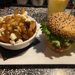 BURGER BAR CRESCENT - 826 Photos & 536 Reviews - 1465 Rue Crescent ...