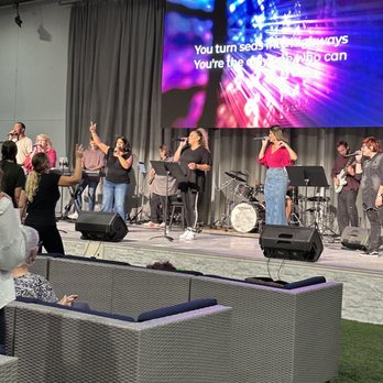 BAY LIFE CHURCH - Updated December 2025 - 14 Photos & 10 Reviews - 1017 ...