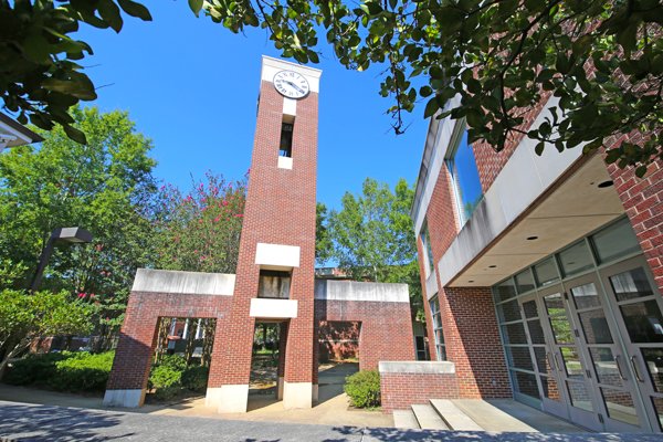 HINDS COMMUNITY COLLEGE - Updated December 2025 - 14 Photos - 608 Hinds ...