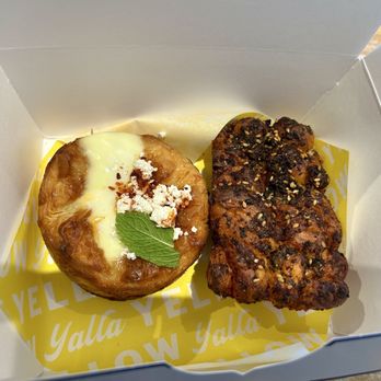 YELLOW THE CAFE - Updated April 2025 - 911 Photos & 388 Reviews - 1524 ...